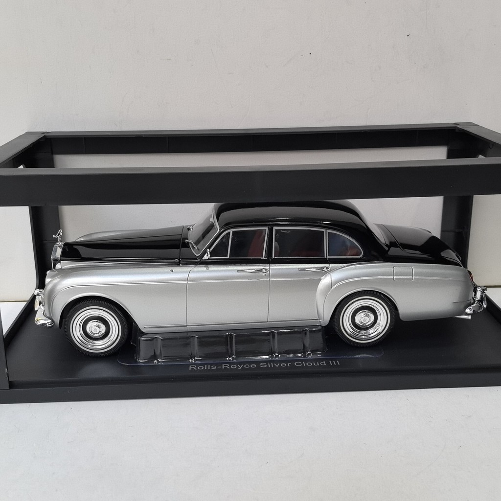 MCG 1/18 ROLLS ROYCE SILVER CLOUD III ROLLS ROYCE SILVER CLOUD III ...
