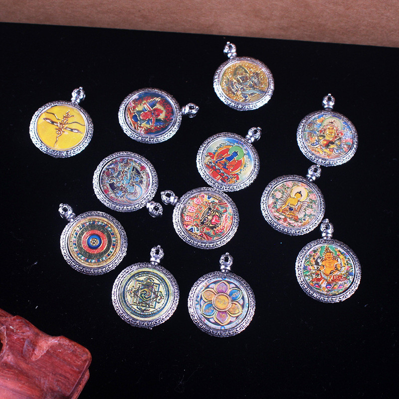 Straw Straw Buddha Amulet Gawu Box Mini Thangka Penda Handmade Amulet ...