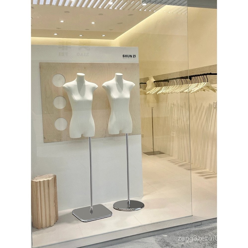 Korean Style Flat Body Mannequin Display Stand Female Clothing Store ...