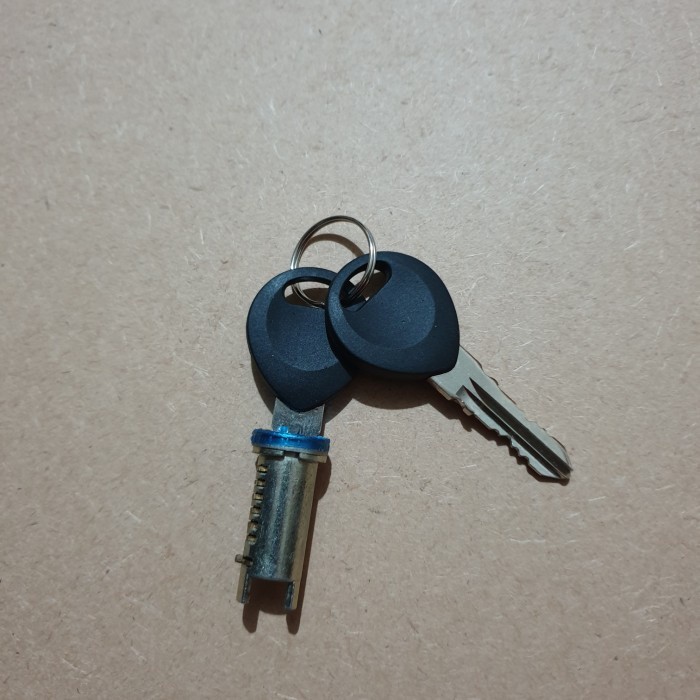 TOMBOL [ORIGINAL BOSS] 1 Button Vespa Exclusive Excel Ignition Key ...