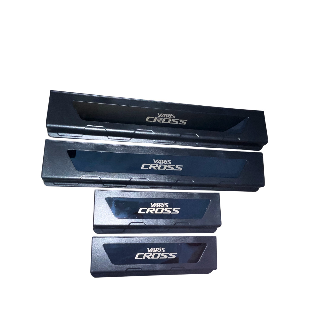 Toyota Yaris Cross 2024 Side Step Sill / Door Sill Plate, exterior car ...