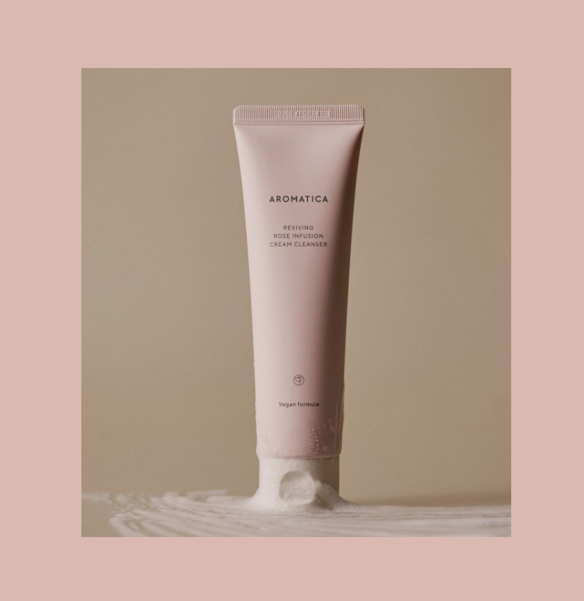 Aromatica Reviving Rose Infusion Cream Cleanser 145g | Shopee Singapore