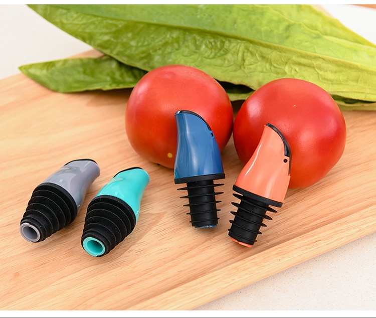 [Wholesale] Sauce Nozzle Seasoning Bottle Plug Tool Kitchen Oil Bottles ...