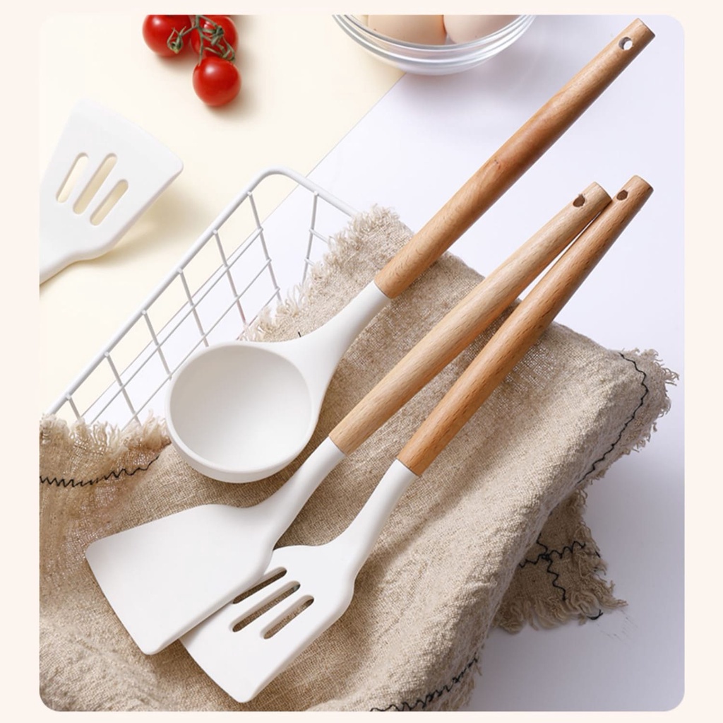 White Silicone Spatula, Soup Spoon, Non-Stick Cooking Utensils | Shopee ...