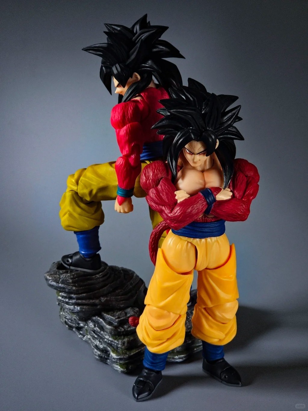 Black Hole Action Figure Son Goku SHF SSJ4 Super Saiyan Wild Power Goku ...