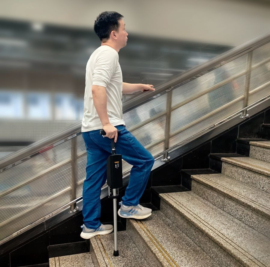 [SG Lucky Store][Walking Stick to Seat] A walking stick for support ...