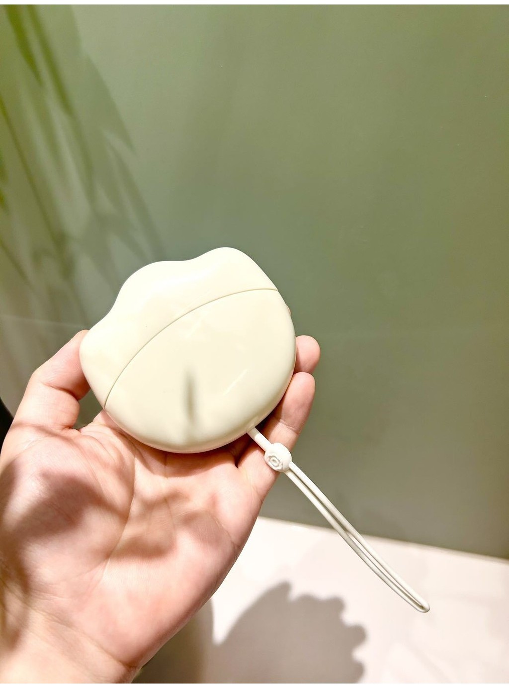 Mini Portable Sticky Hair Roller Tearable Clothes Coat Sticky Hair ...