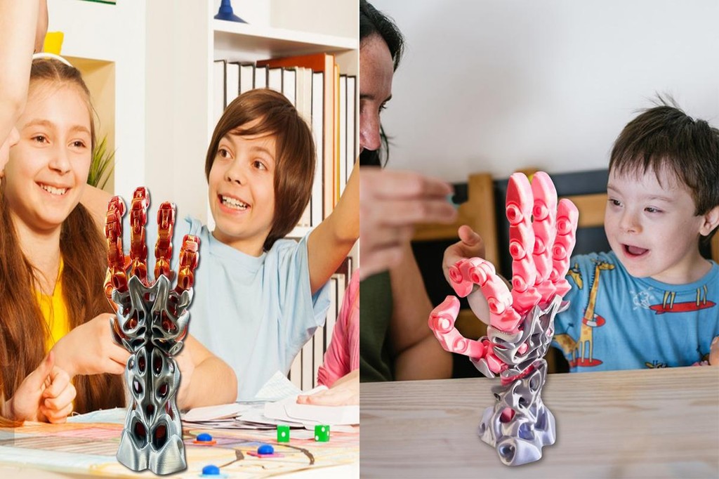 [doverywell] Retro Futuristic Robotic Arm Realistic Finger Movement Art ...