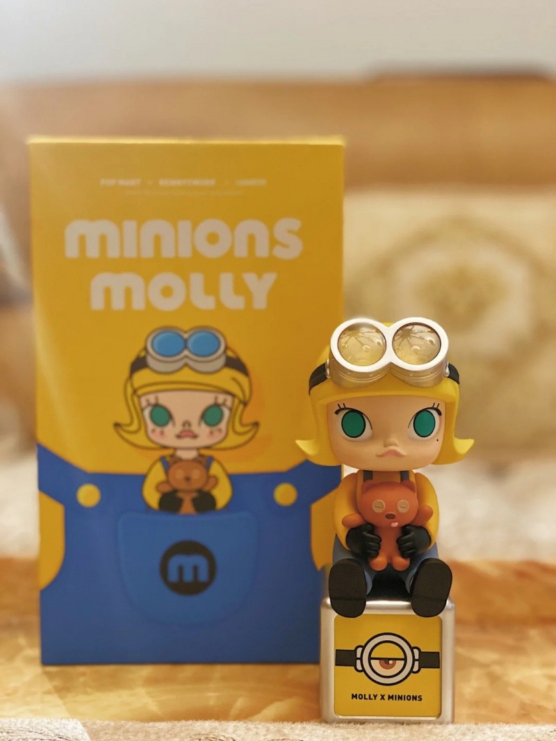 [POPMART] Ready Stock Genuine MOLLY MINIONS Molly MINIONS Cooperation ...