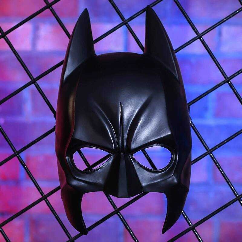 Halloween Dark Knight Batman Mask Half Face Resin Collector's Edition ...