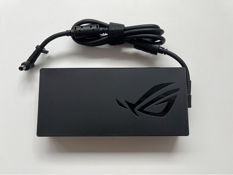 Asus ROG Strix SCAR/ROG Zephyrus Duo Series Notebook 20V 16.5A 330W AC ...