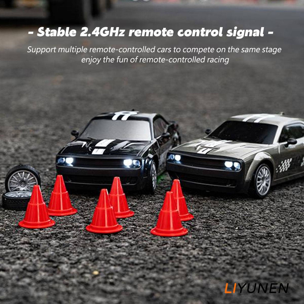 4WD RC Drift Car Dodge SRT Hellcat Model Racing GTR Remote Control ...