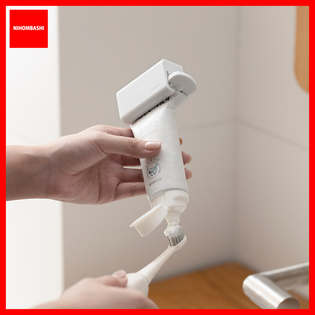 Magnetic Toothpaste Roller Squeezer Rolling Tube Toothpaste Bathroom ...