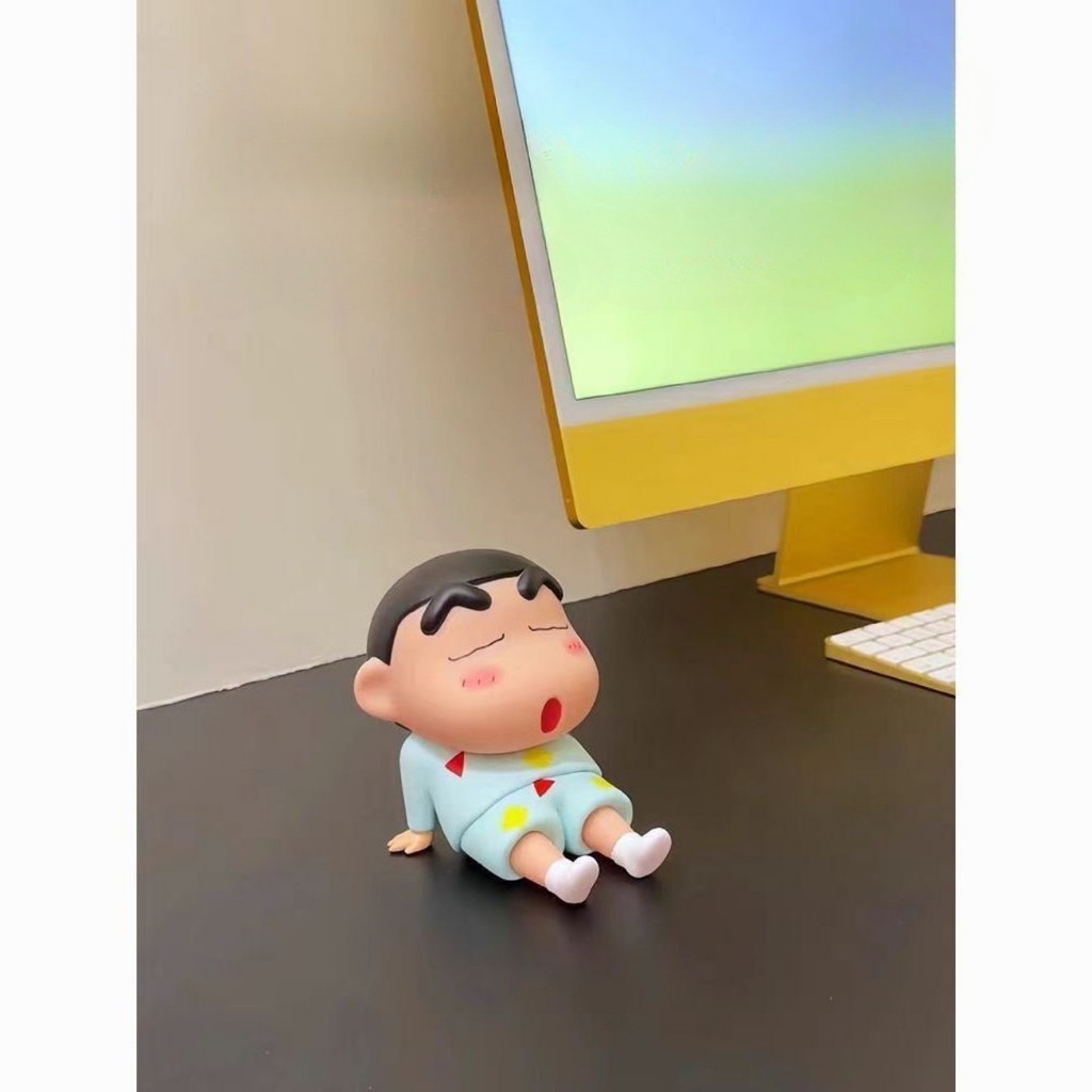 Cartoon Cute Crayon Shin Chan Creative Desktop Phone Stand Office ...