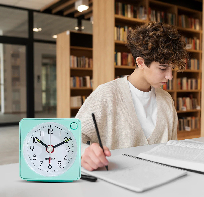 Silent Unique Clock Student Clock Clock Alarm Clock Travel Small Alarm ...