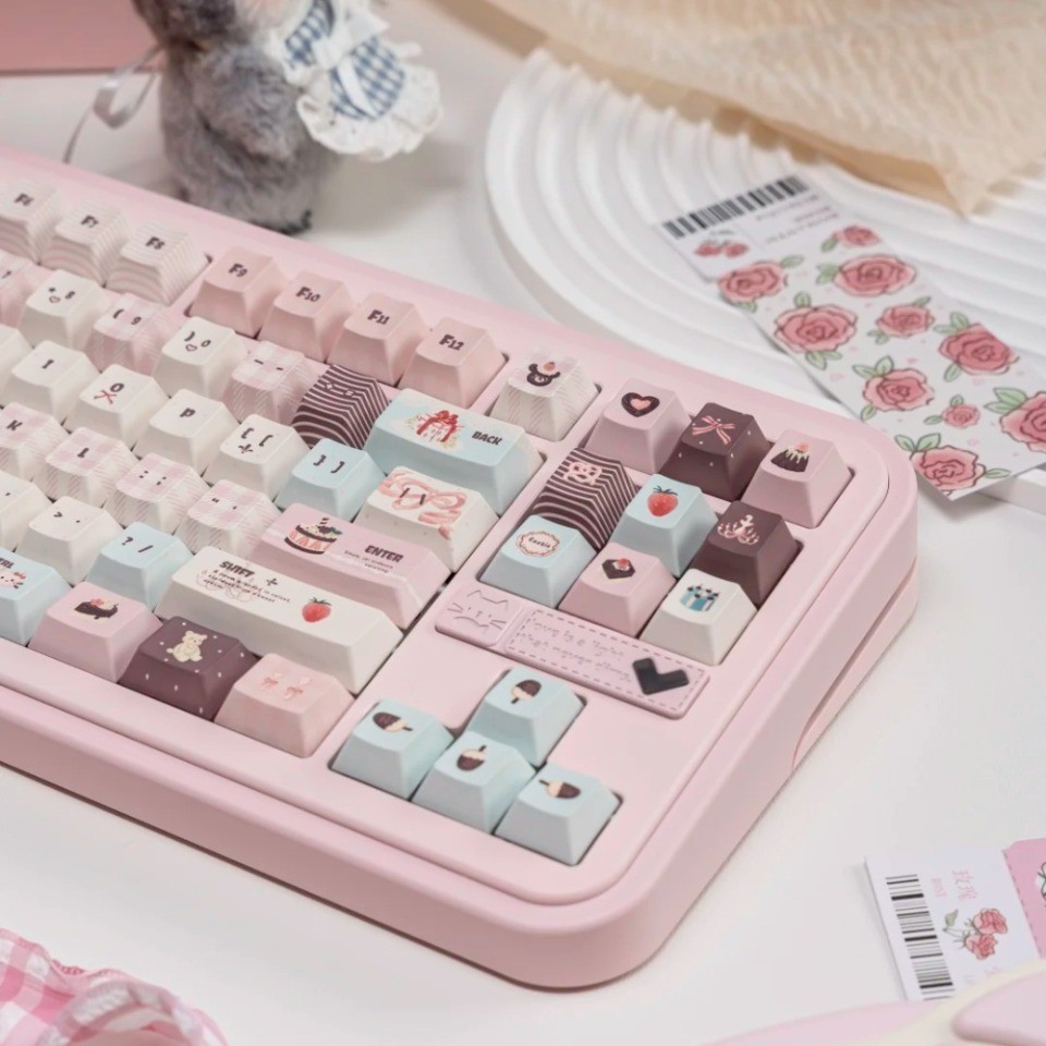 Velvet Strawberry Keycaps Cherry / MOA Profile 120+ Keys PBT PC Dye ...