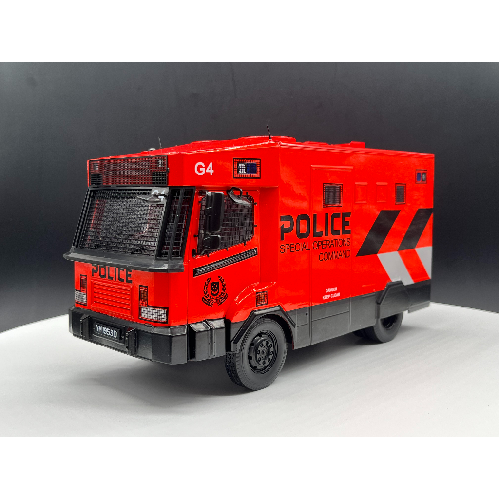 Singapore Police Force (SPF) Tactical Vehicle Model (1:24) | Shopee ...