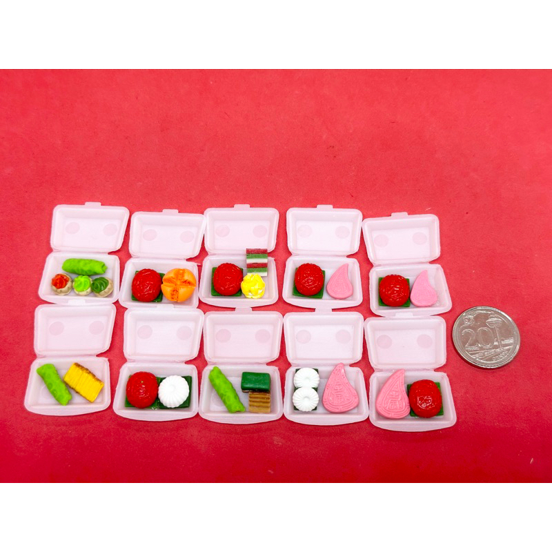 Handmade Miniature Singapore Traditional Nonya Kueh Mix on Replicate ...