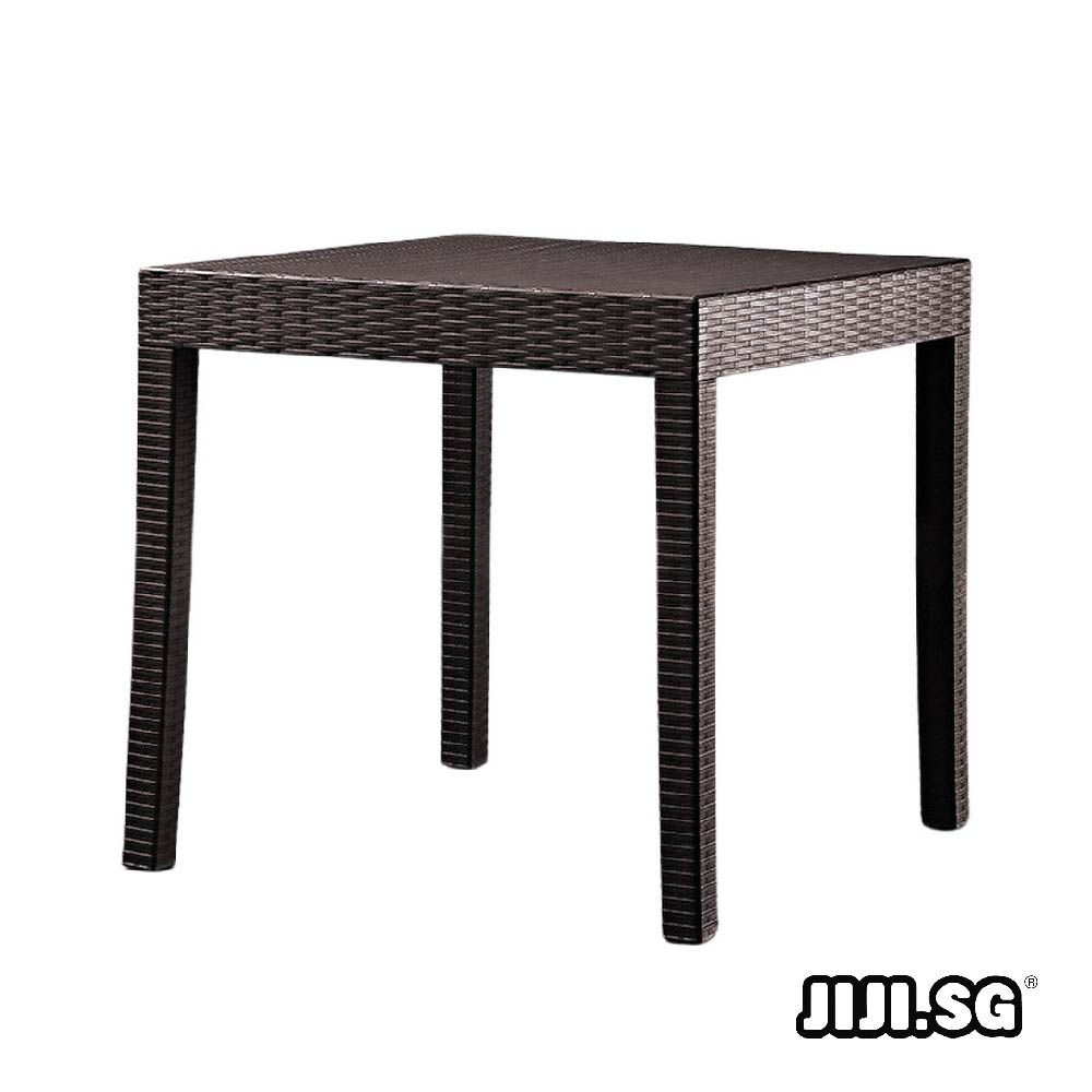 (JIJI.SG) HAMLIM Dining Table - Outdoor / Furniture / Table / Living ...