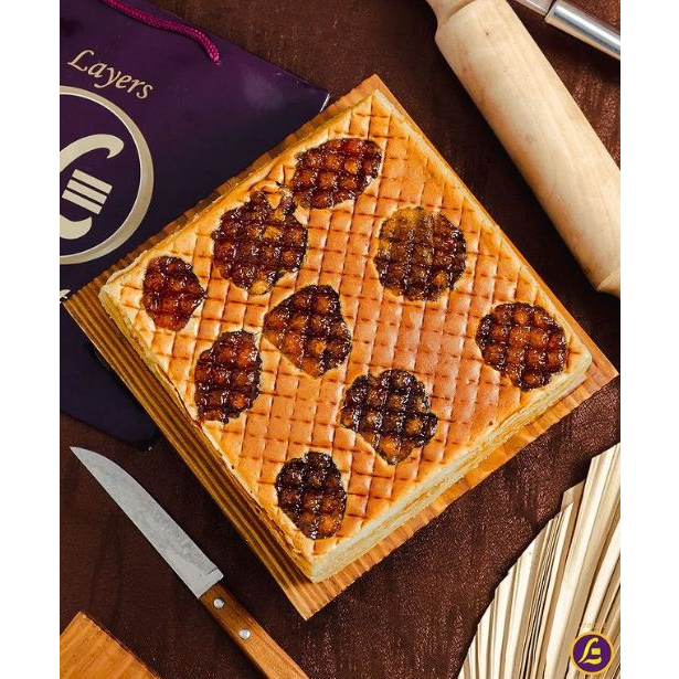 PROMO !! (Pick Up MRT @SG) Kuih Lapis LAMOIST Layer Cakes Batam ...