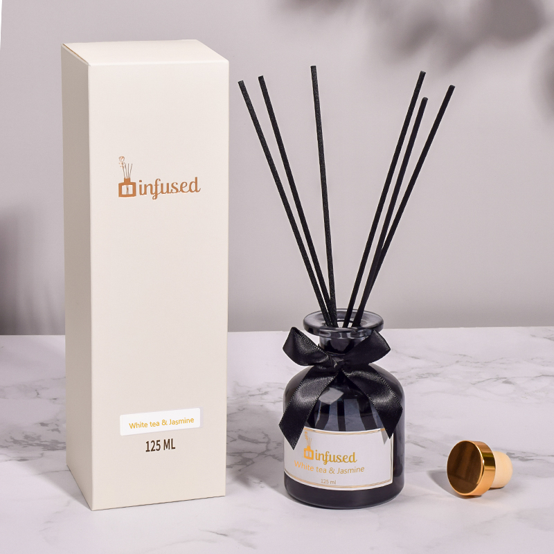 Infused White Tea & Jasmine Scents 125ml Long Lasting Reed Diffuser ...