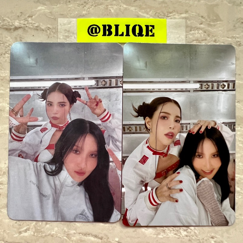 Solar Hwasa MIC ON 1Takes Nemo Unit Ver MAMAMOO Official 12th Mini ...