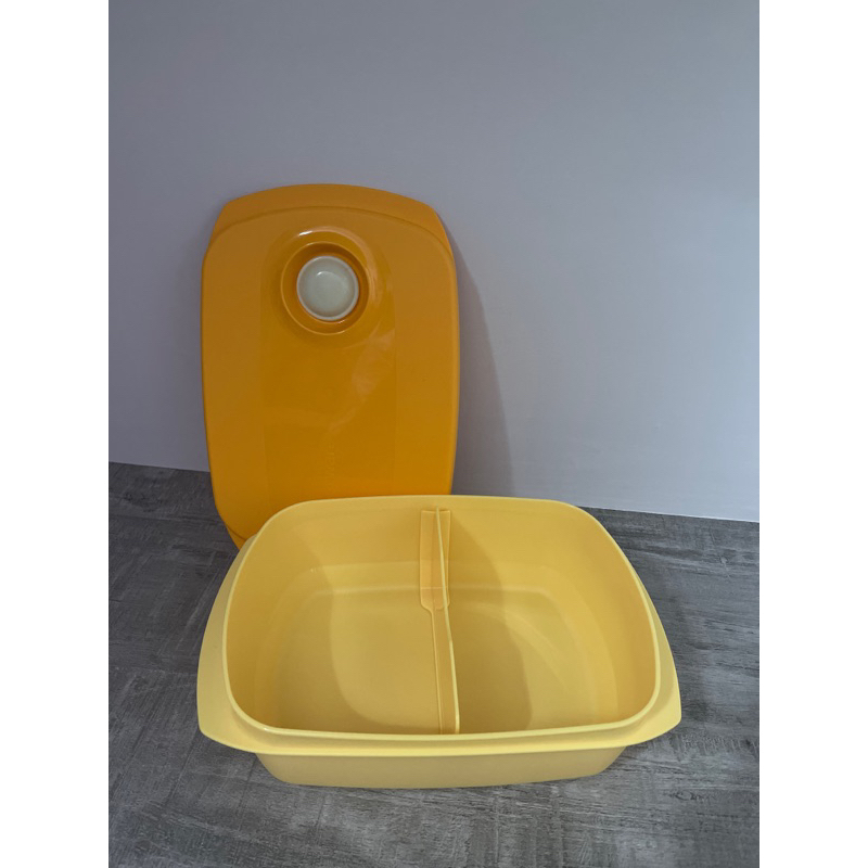 tupperware divided microwaveable lunch box 1L ( movable divider ...