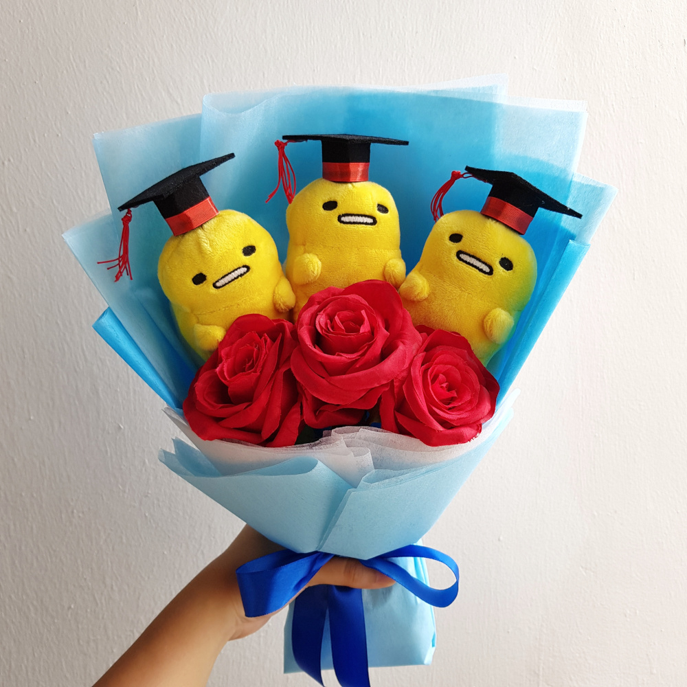3 Gudetama Graduation Bouquet | Shopee Singapore