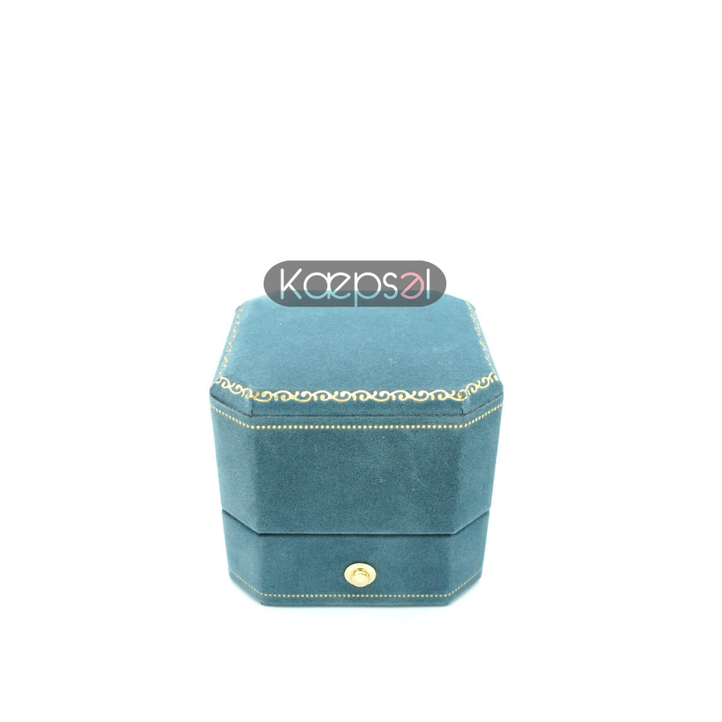 Full Velvet Vintage Wedding Engagement / Proposal Ring Box (Kairo Box ...