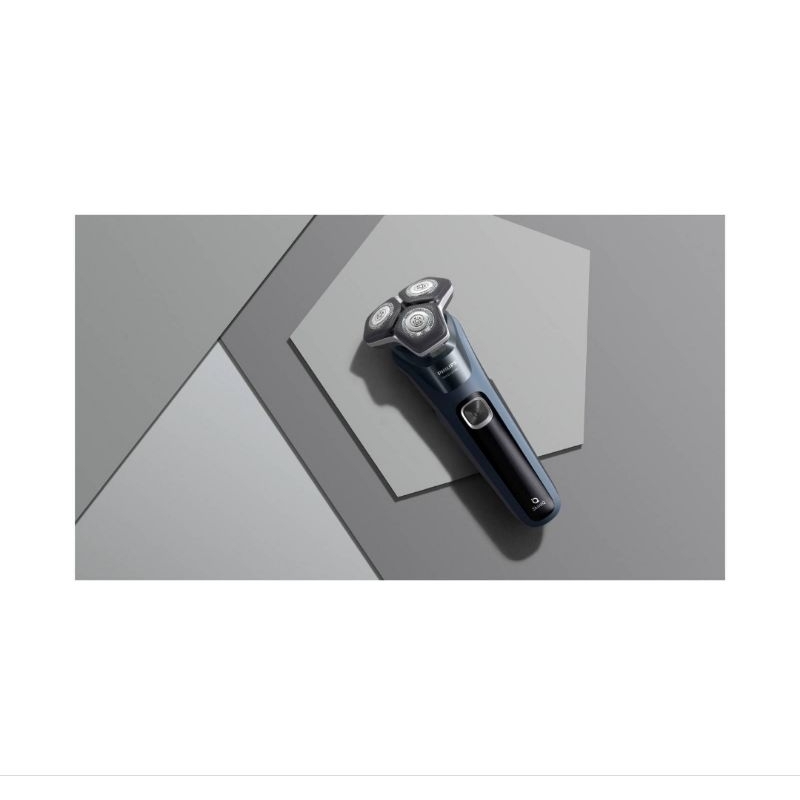 Philips S5880 Series 5000 Wet & Dry Electric Shaver | Shopee Singapore