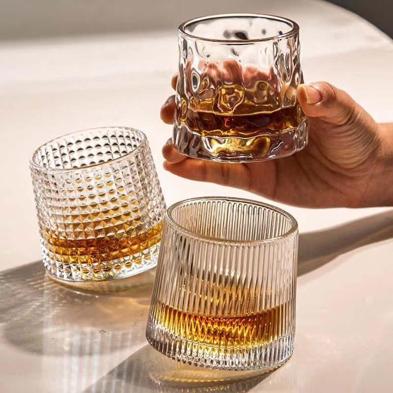 Creative Rotating tumbler Whisky glass Lead-free crystal glass ...