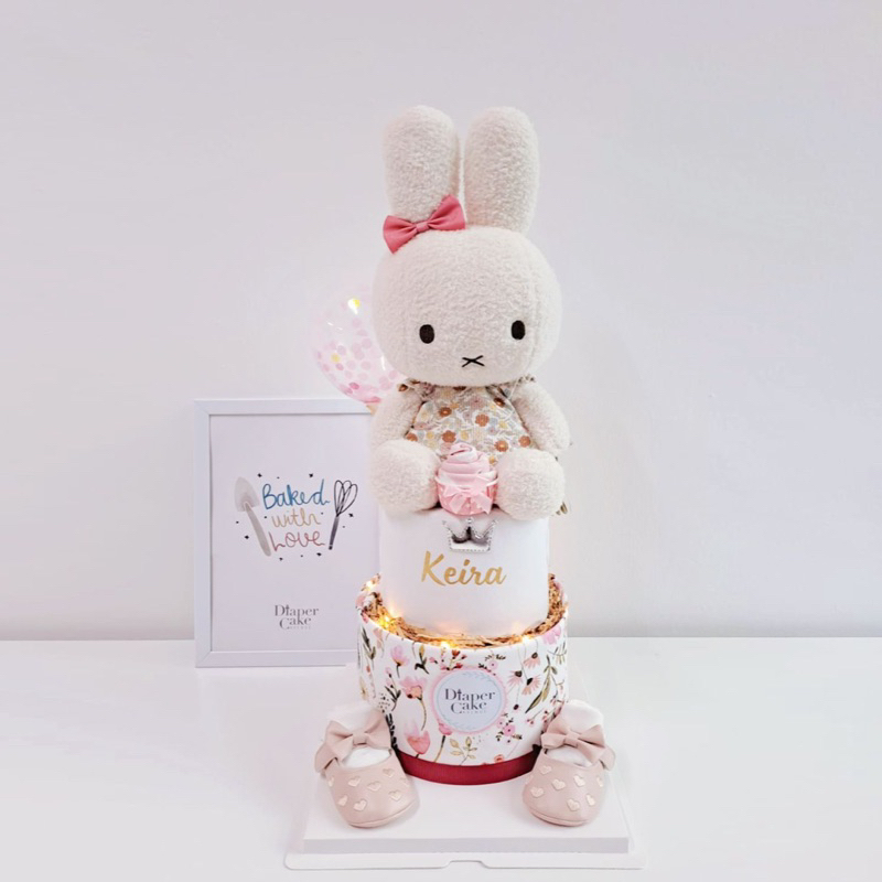 🇸🇬🔥🔥🔥 Premium Miffy Vintage Diaper Cake - Little Flower & Stripe Miffy ...
