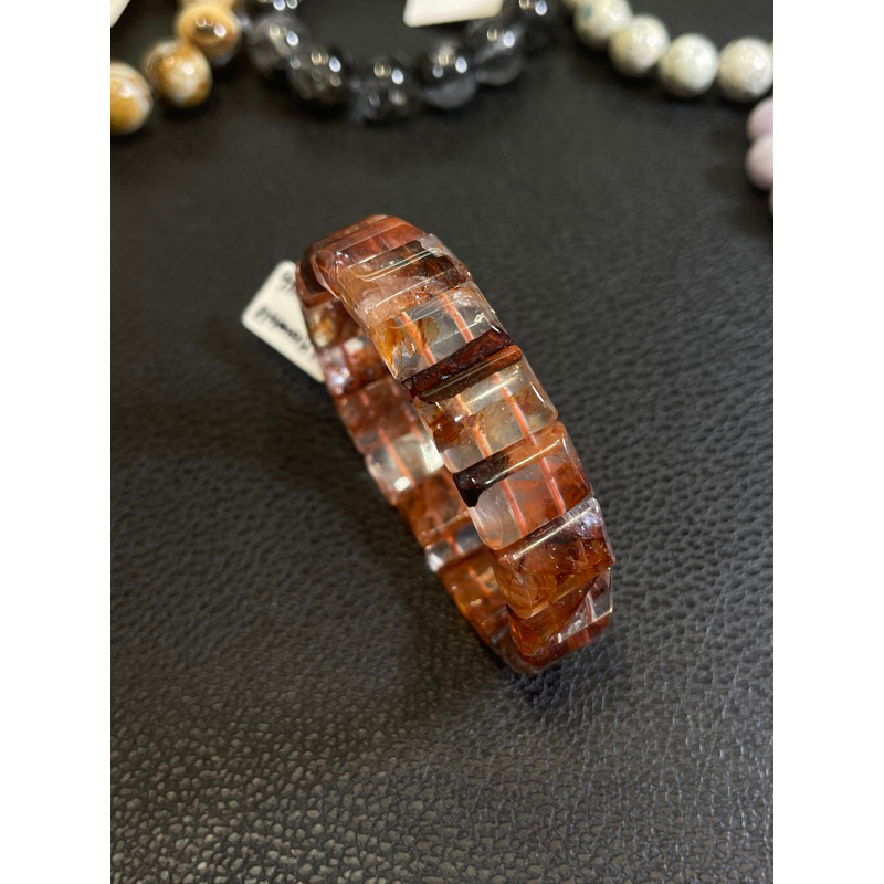 [SG LOCAL READY STOCK] Ox Blood Red Hematoid Quartz Bangle Bracelet ...