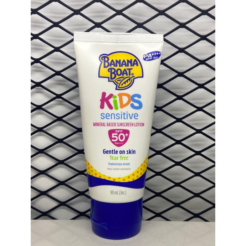 Banana Boat Kids Sensitive Mineral-Based Sunscreen Lotion SPF50+PA ...