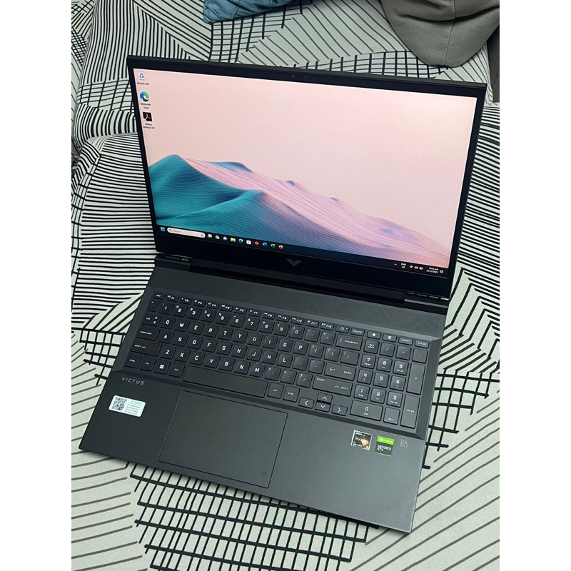 16” HP Victus Gaming Laptop 16-e0xxx/ Ryzen 5 5600H/ 16GB RAM 512GB ...