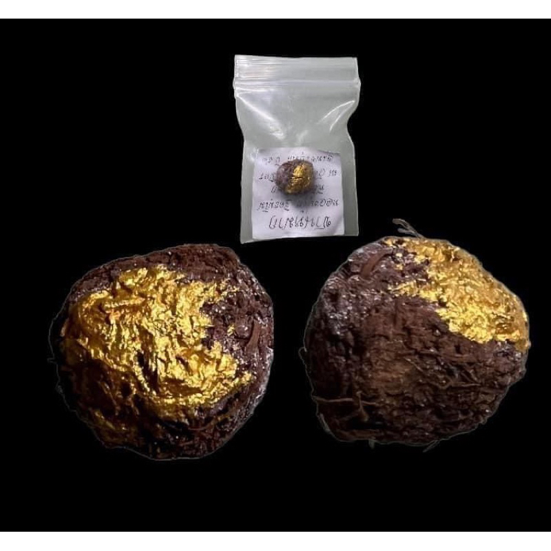 Wealth Fetching Gold Loop Om Chan Mak Temple Packaging Master: LP Kui Temple: Wat SubTakien LP ...