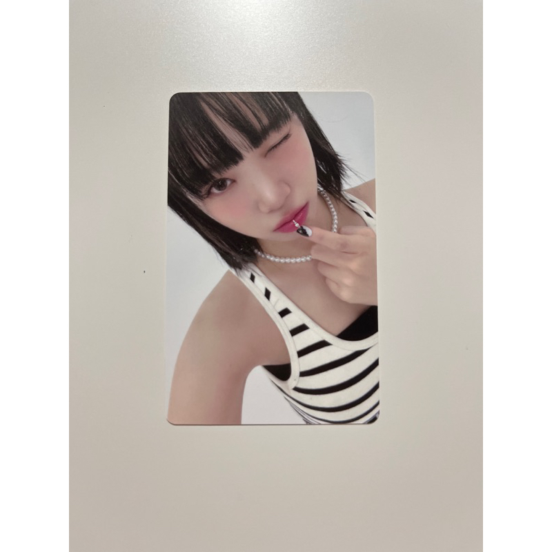 OFFICIAL lesserafim chaewon unforgiven weverse pob | Shopee Singapore