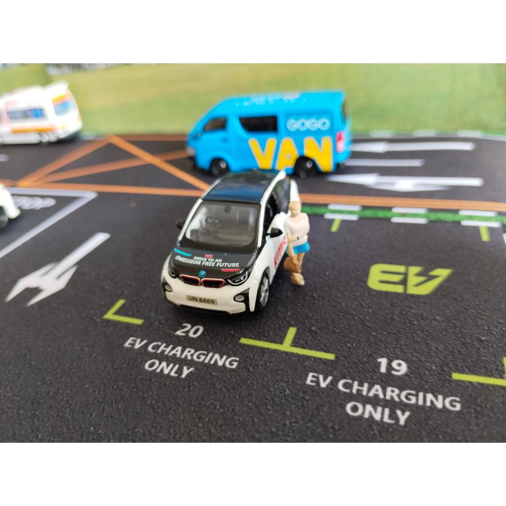 Playonpad P12 : Singapore EV & Restricted Zone Car Park Playmat. 3 ...