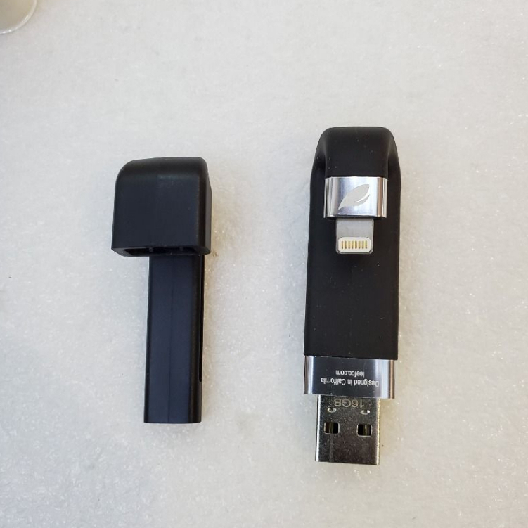 Leef iBRIDGE 16GB Mobile Memory – Lightning & USB Flash Drive for ...