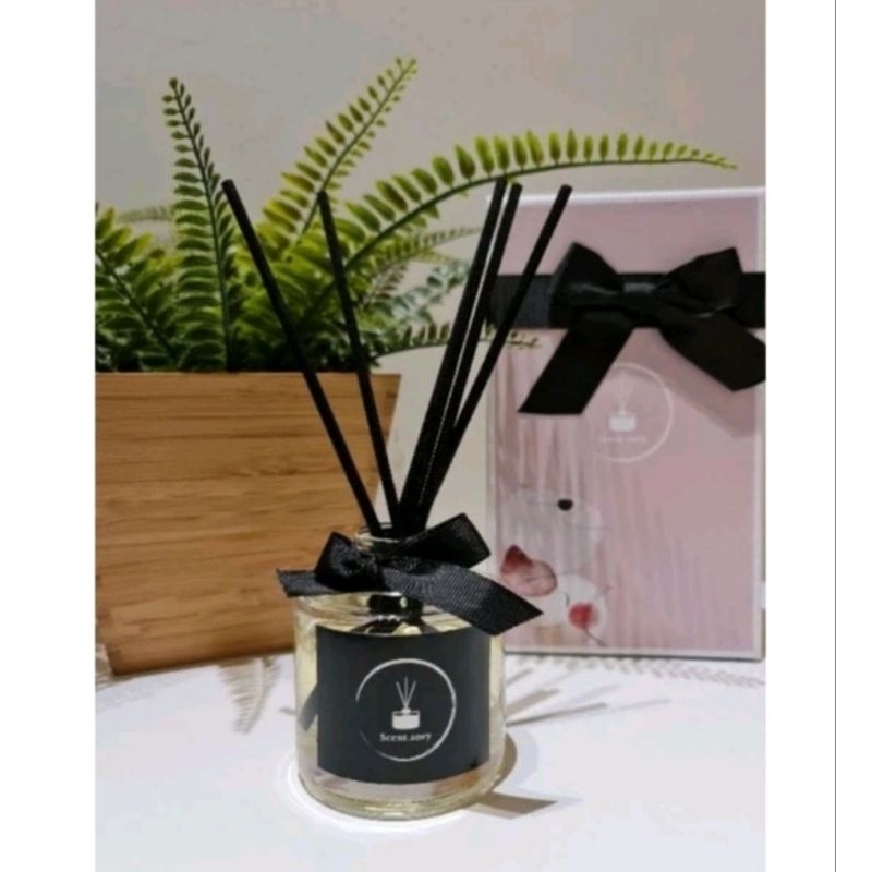 [Buy 1 Free 1*] Rose and Ebony Reed Diffuser (100ml) | Shopee Singapore