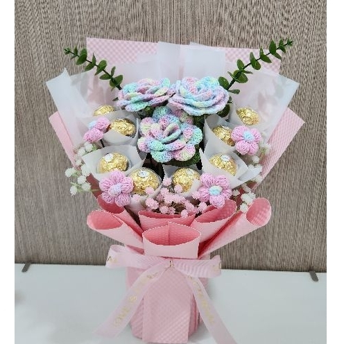 Crochet Flower Roses Ferrero Rocher Flower Bouquet Anniversary/Birthday ...