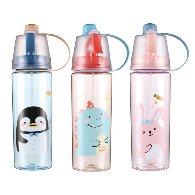Kids drinking water bottle with mist spray, cooling for hot weather ...