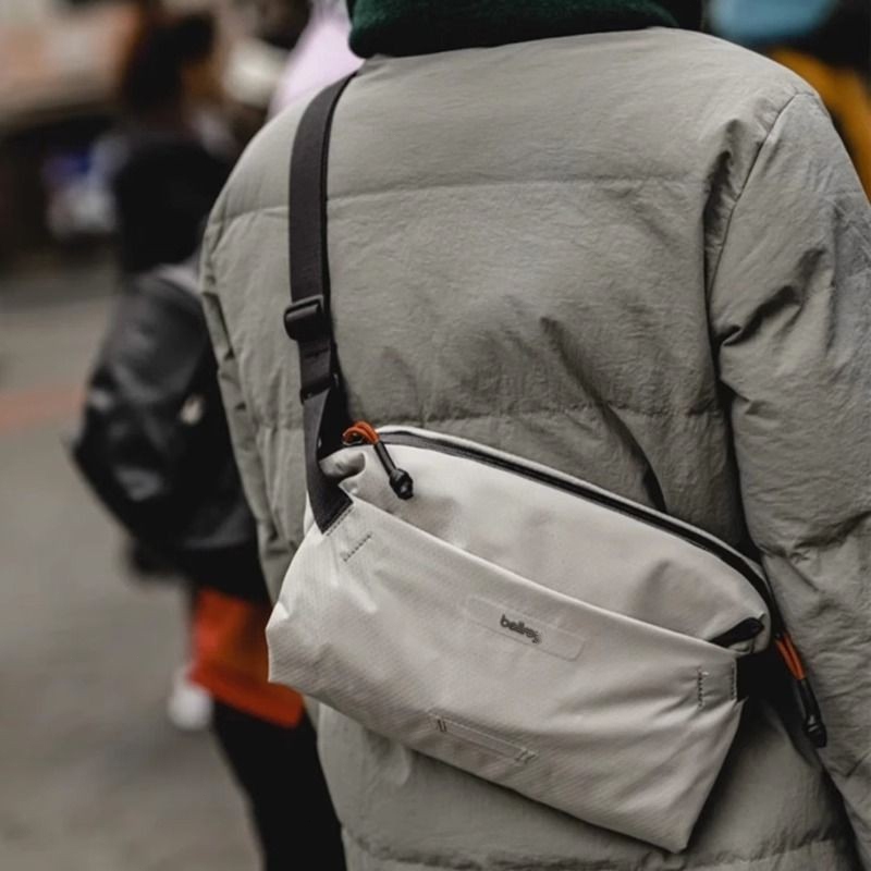 SG 7L Light Walking Shoulder Bag Commuter Casual Waist Bag Men's and ...