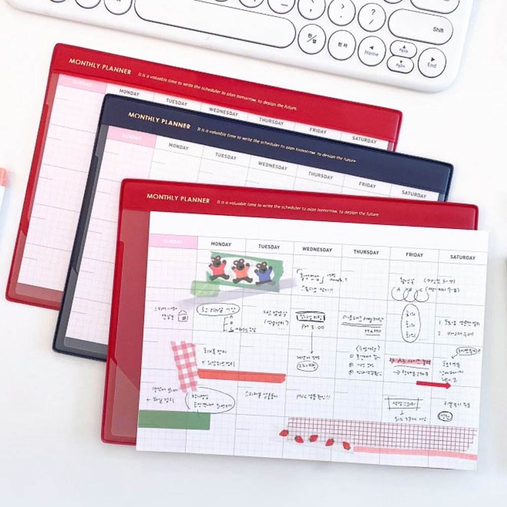 JAMS MONTHLY DESK PAD A5 - Undated 13 Month Desk Planner Scheduler Note ...