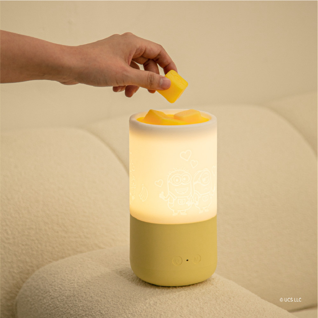 Minions Candle Warmer Aroma Oil Diffuser with LED Mood Light | Shopee ...