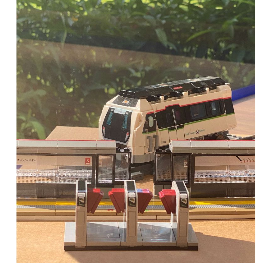 North-South East-West Line Building Blocks | Shopee Singapore