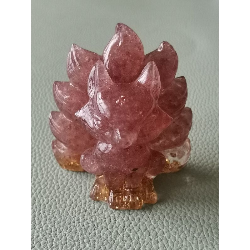 Resin Strawberry Quartz Nine Tailed fox display | Shopee Singapore