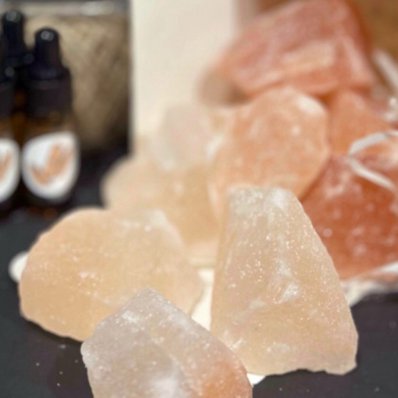 Natural Himalayan salt crystal stone pakistan Purifying cleansing gift ...
