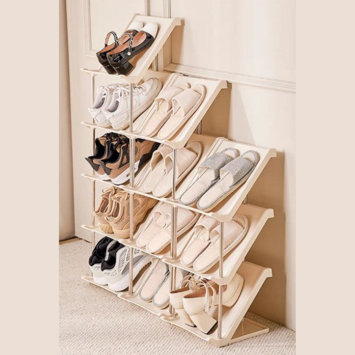 Minimalist Tall multi-layer sandwich style shoe rack | for BTO condo ...