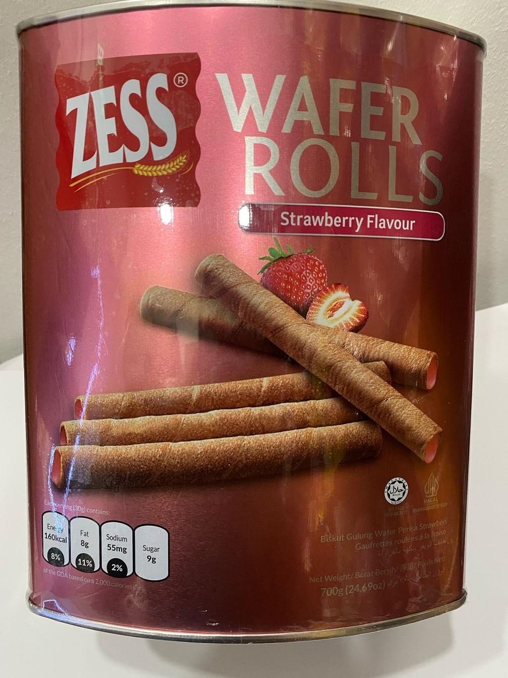 Zess wafer rolls strawberry flavour 700g | Shopee Singapore